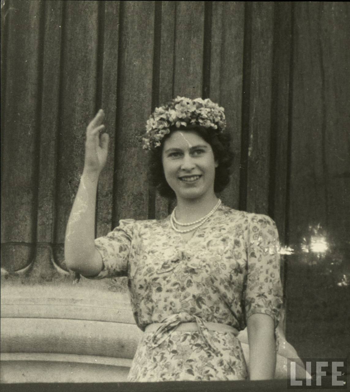 Queen Elizabeth Ii Young Color Queen Elizabeth Ii Young Color