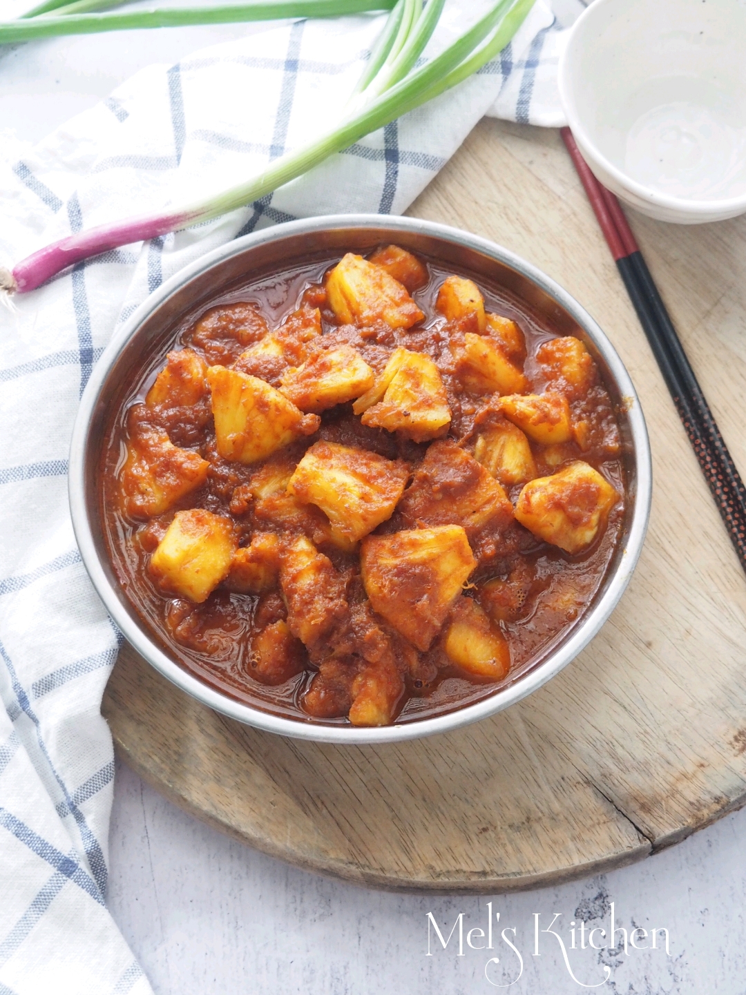 Through The Kitchen Door: Pineapple Sambal (Sambal Nenas)