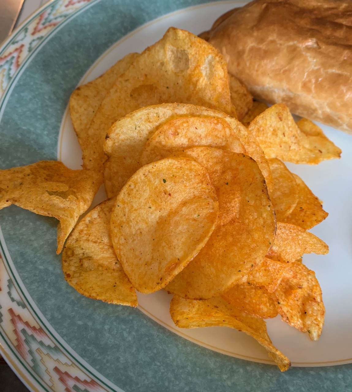 FOODSTUFF FINDS: Walkers American Hot Pizza Crisps (Waitrose) By @Cinabar