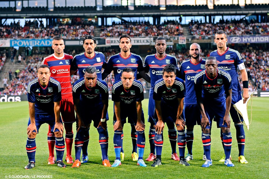 Football's War Way: Olympique Lyon Third Kit