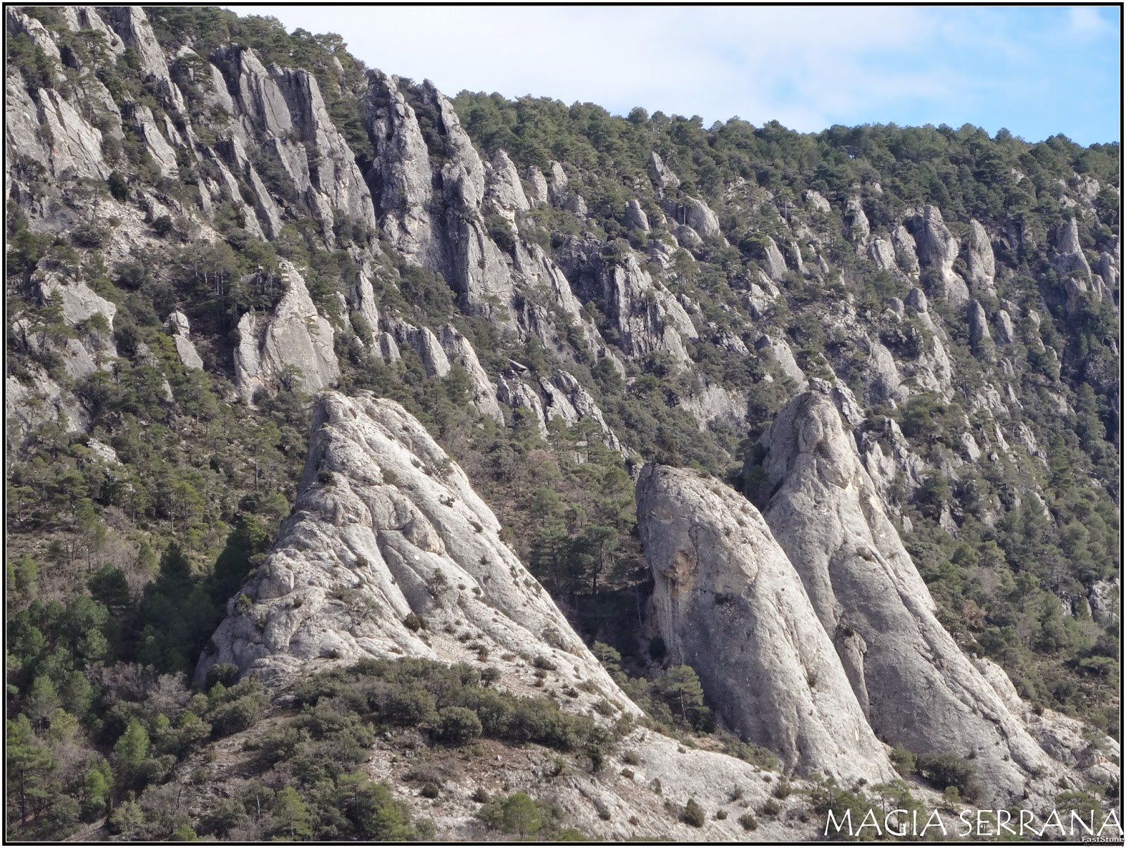 COLECCIÓN EXTRA ROCA KÁRSTICA 2015 SERRANÍA DE CUENCA