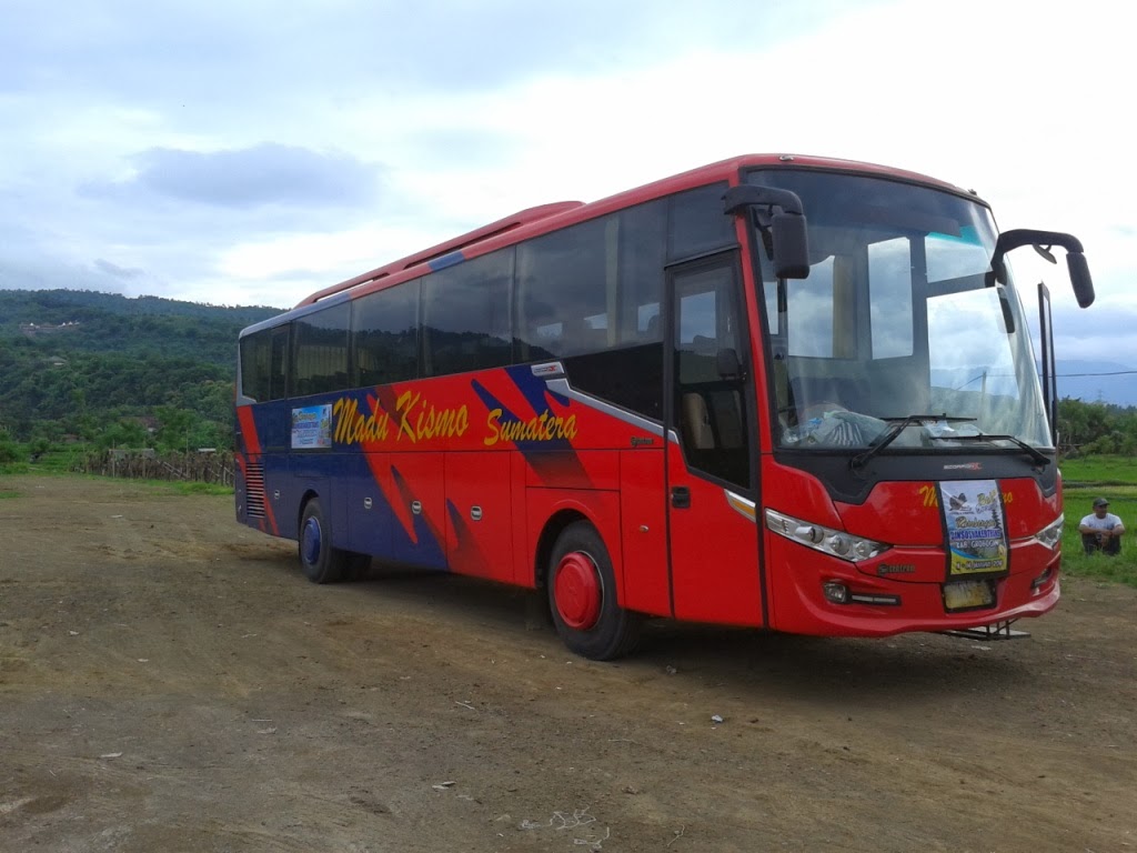 ARMADA BUS | Inas Tour & Travel