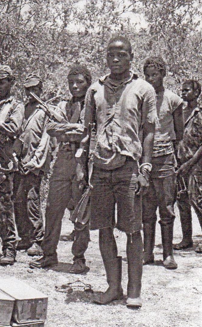 Herdeiro de Aécio: MANUEL ANTÓNIO E O FENÓMENO NAPARAMA