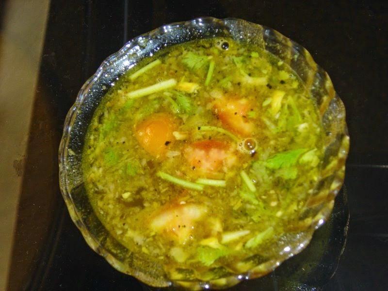 FoodoMania: Plain Tangy Tomato Rasam