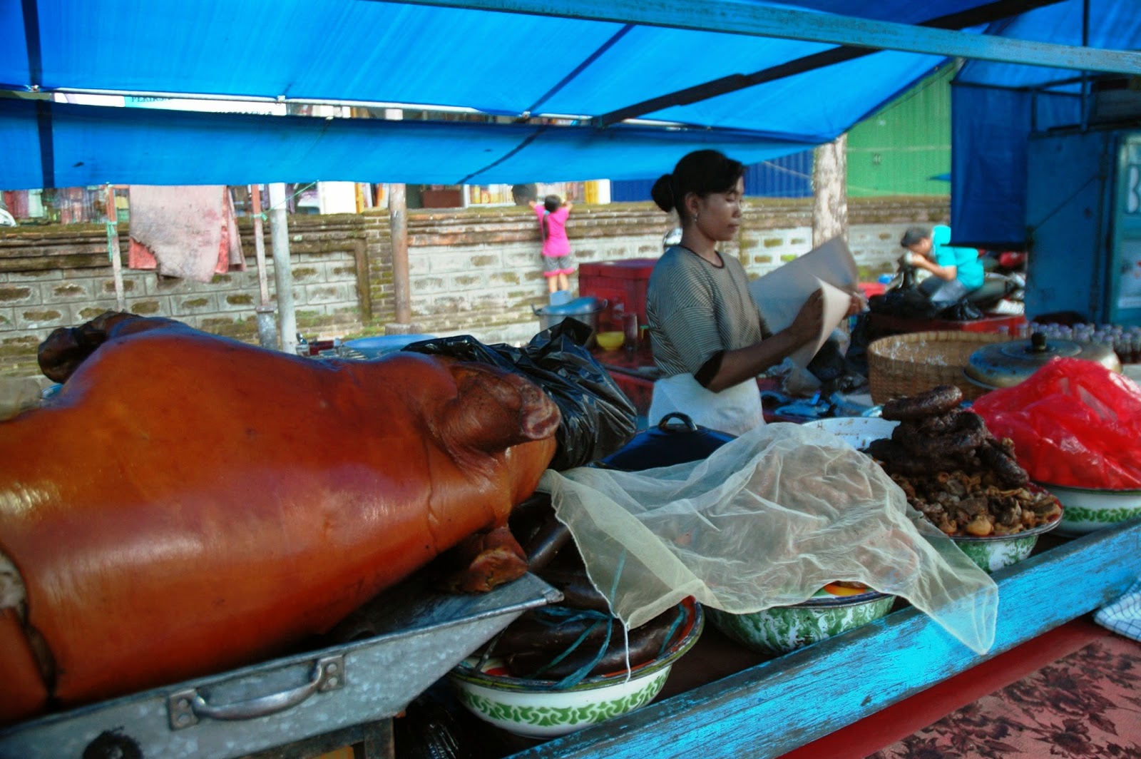 Pasar Senggol Gianyar, Tak Hanya Babi Guling