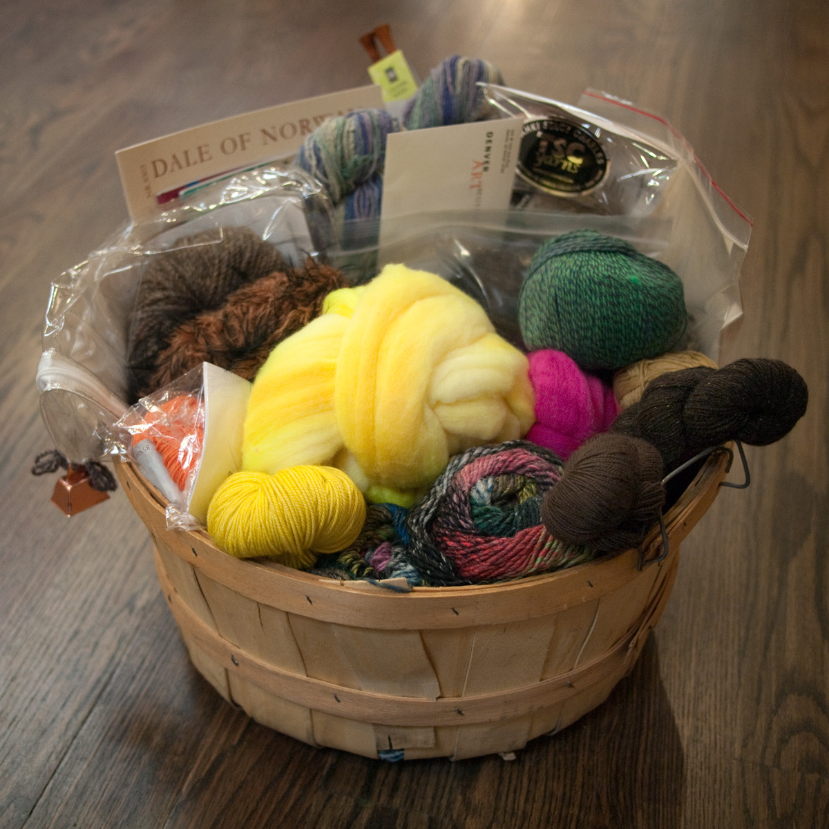 Fancy Tiger Crafts: Yarn Along The Rockies Yarn Crawl!