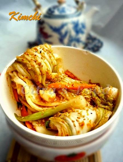 Citra's Home Diary: Kimchi-bokkeumbap / Fried Rice with Kimchi 김치볶음밥