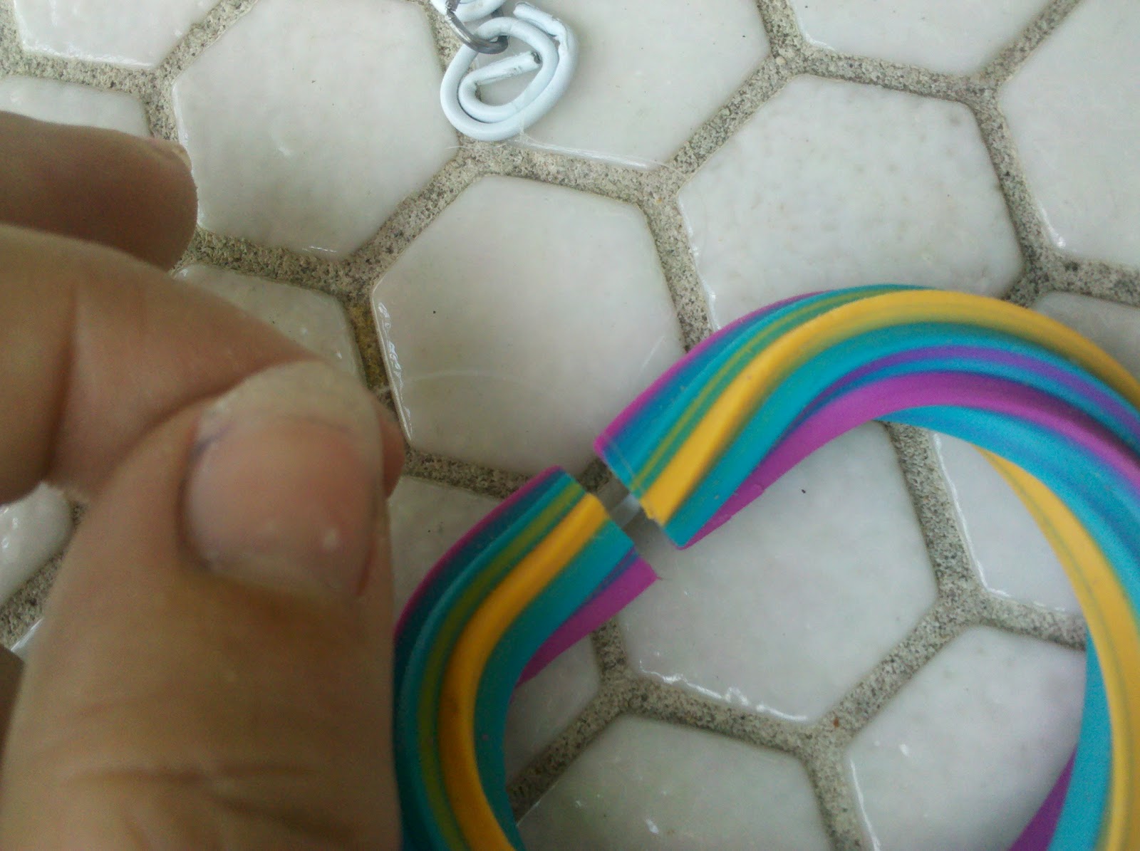 Katy Krafts: Chunky Funky Pendant from paperclips and erasers!