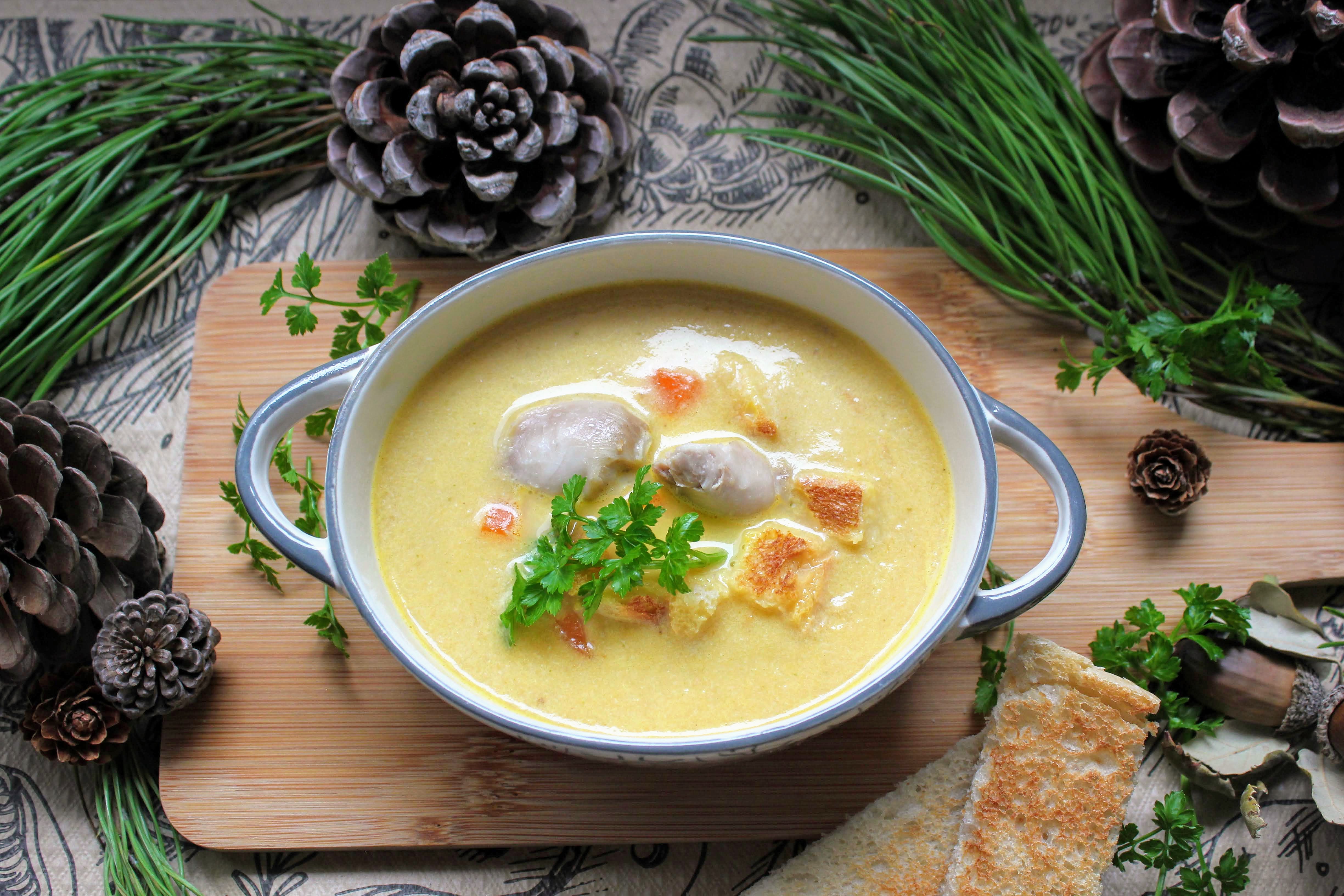 Consomé a la Reina - Cocinando con las Chachas