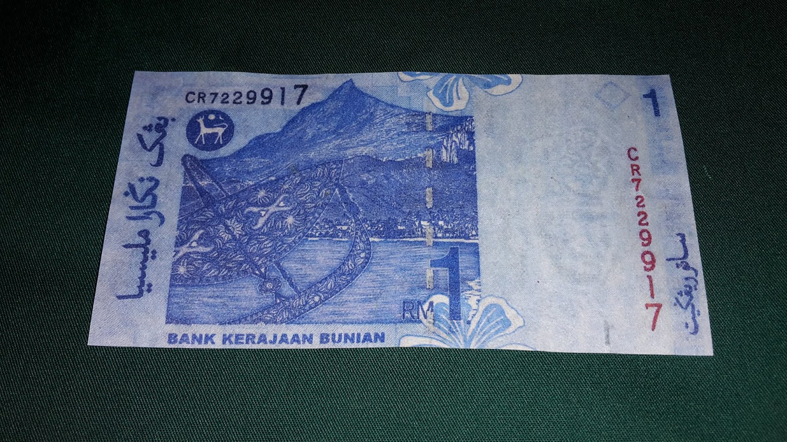 Badai Mencak Kelambit Biru: Note Kertas Asli Seringgit $1 sign Aisyah ...