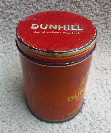 Karya Babah Antik: Kaleng Rokok Dunhill