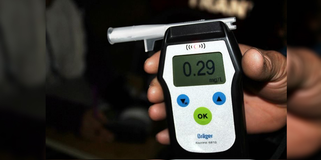 Conoce la ciencia detrás del alcoholímetro
