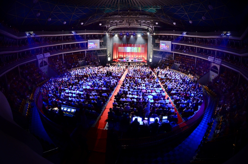 Não Vivo Sem Você: Tour Europa - Portugal "Lisboa"