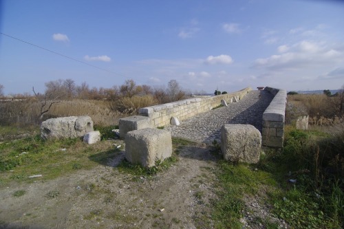 daily timewaster: First-century AD Roman bridge, spanning the Ofanto ...