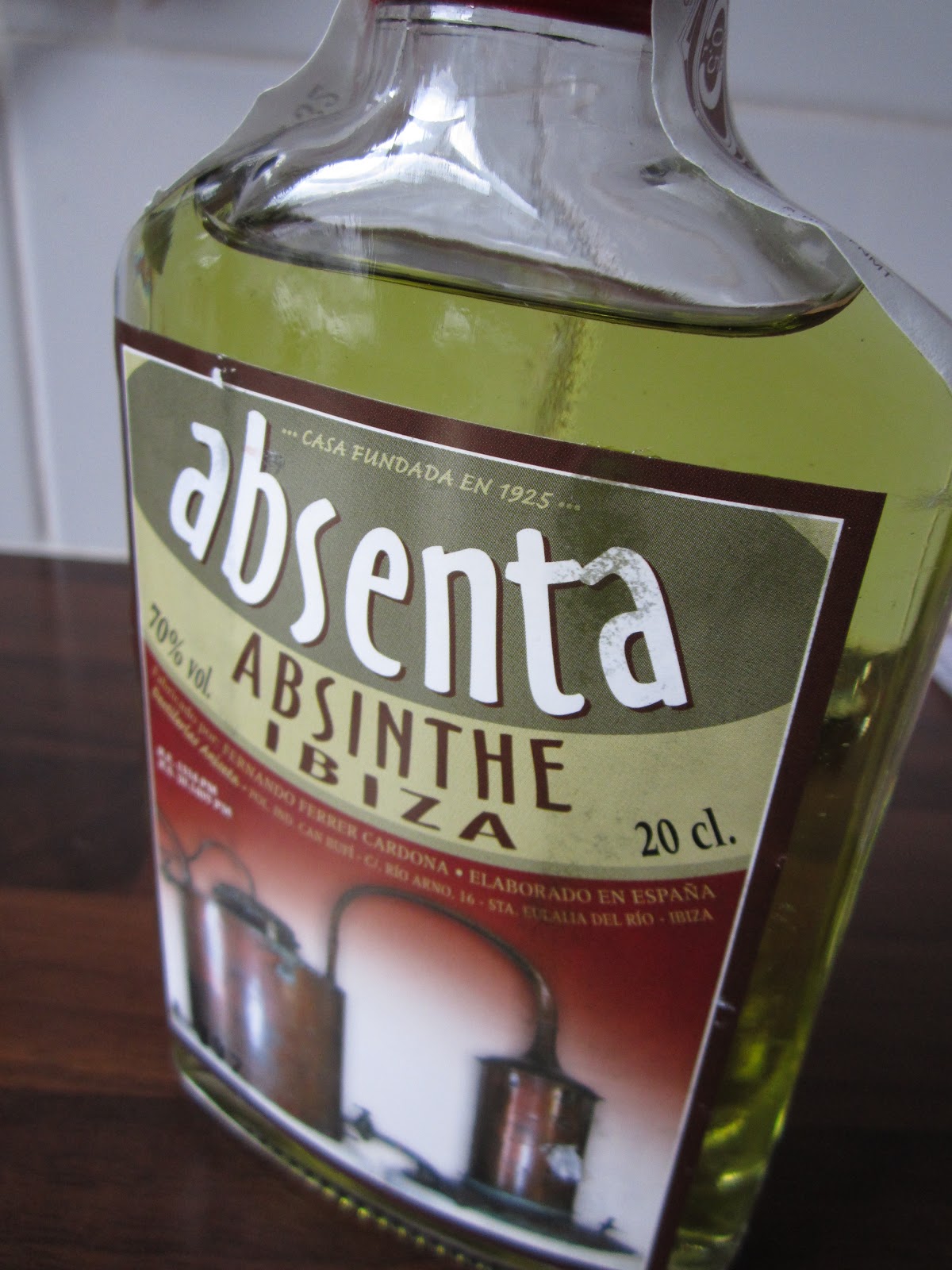 Drink it How You Like it: Weekend booze experiments: absinthe and Guinness
