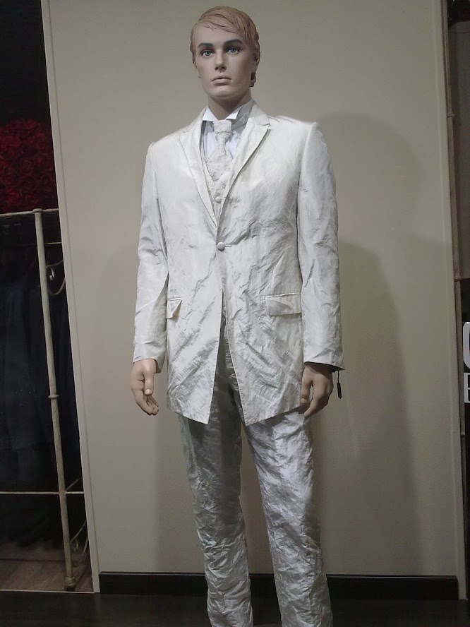 FRASEOMANÍA: «HECHO UN ADEFESIO»