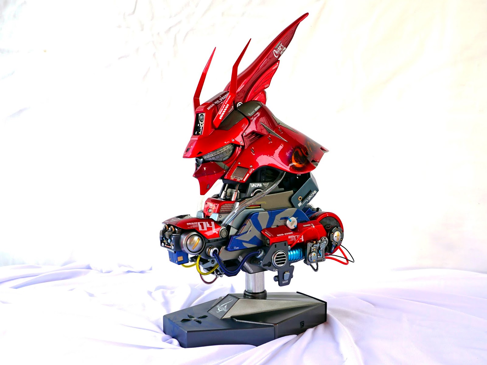 Custom Build: 1/24 G-SystemModel MSN-04 Sazabi Head Bust Display
