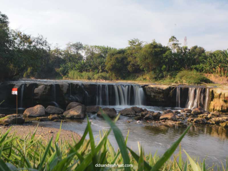 Curug Parigi - Tempat Wisata Alam Bekasi - Dede Sandi Rahmat