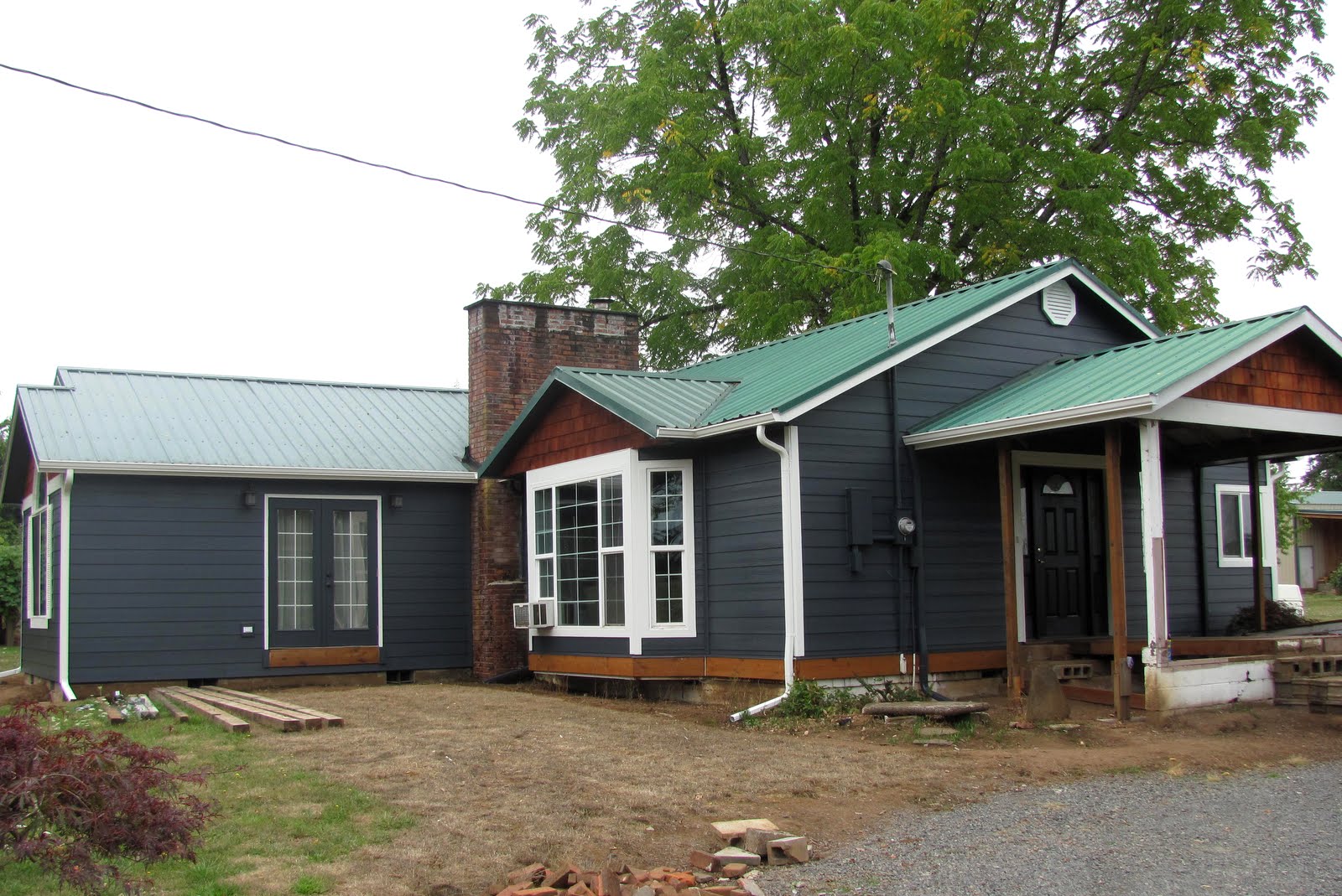 Jod à La Mode: The evolution of a house (from the outside)