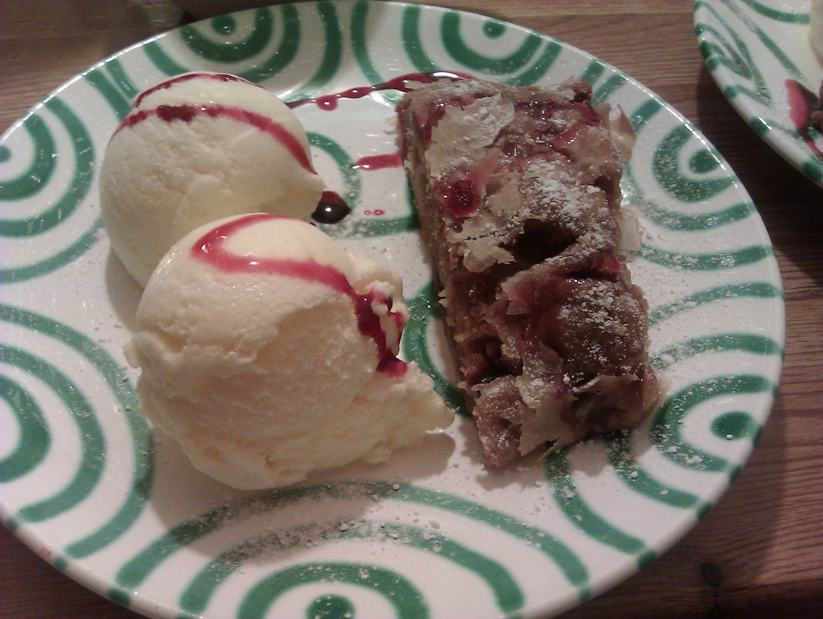 The Hungry Blonde Bristolian: Hansel und Gretel Strudel Bar – Bath