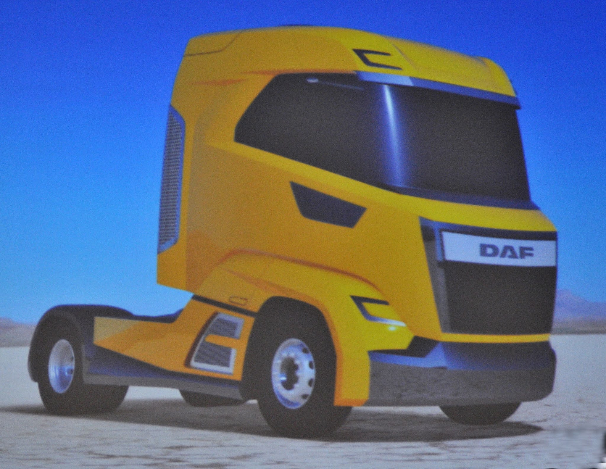 DIECIOCHO RUEDAS: EL NUEVO DAF XF AL IGUAL QUE HACE 60 AÑOS TIENE UNA ...