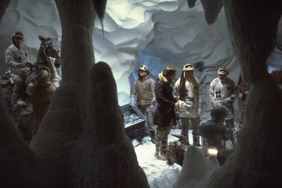 STAR WARS AFICIONADO WEBSITE: AN 'EMPIRE' AT 40: TAUNTAUN MURDER!