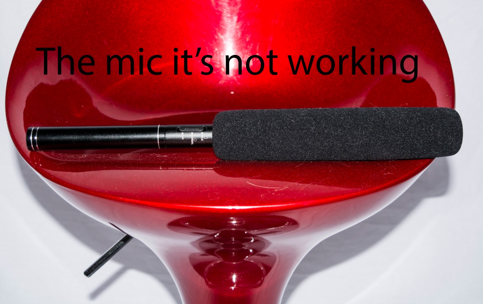 El Canal del Saber: Broken Mic: