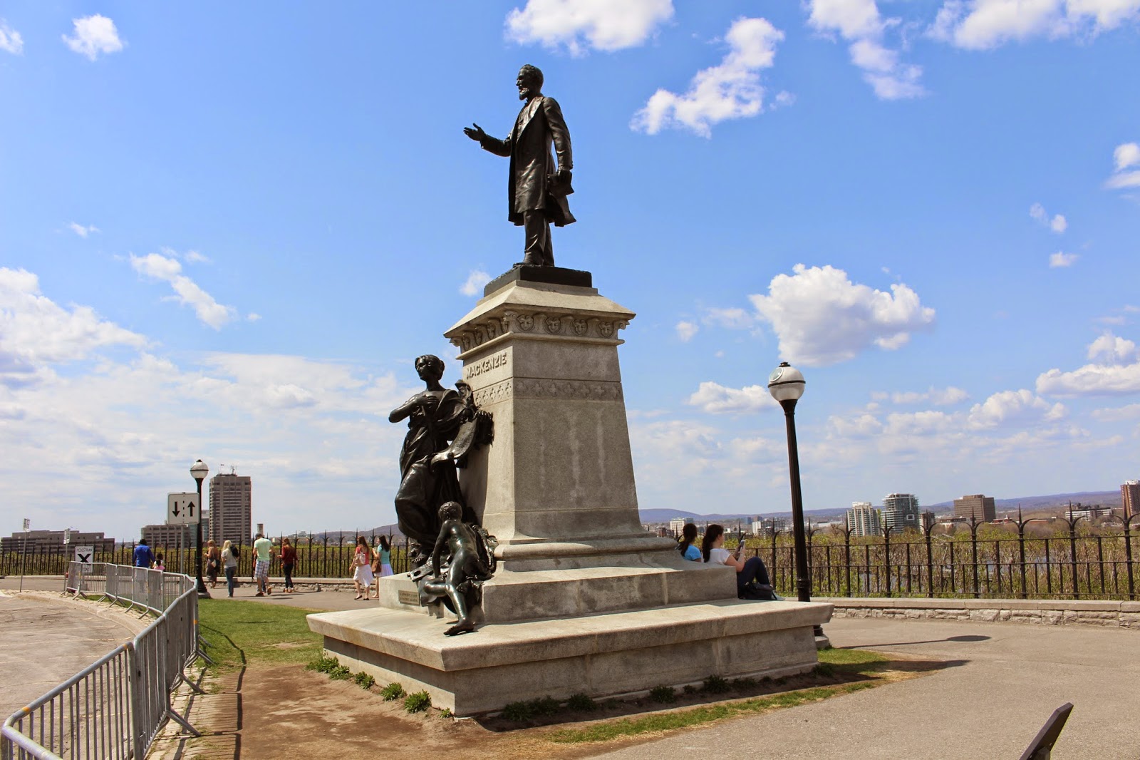 Memorials in Ottawa: Alexander Mackenzie Memorial