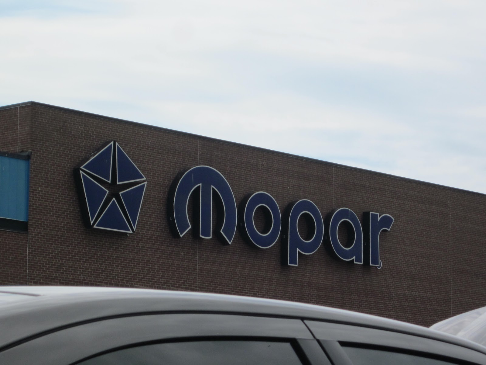 Ideas from a bottle: Mopar Nails