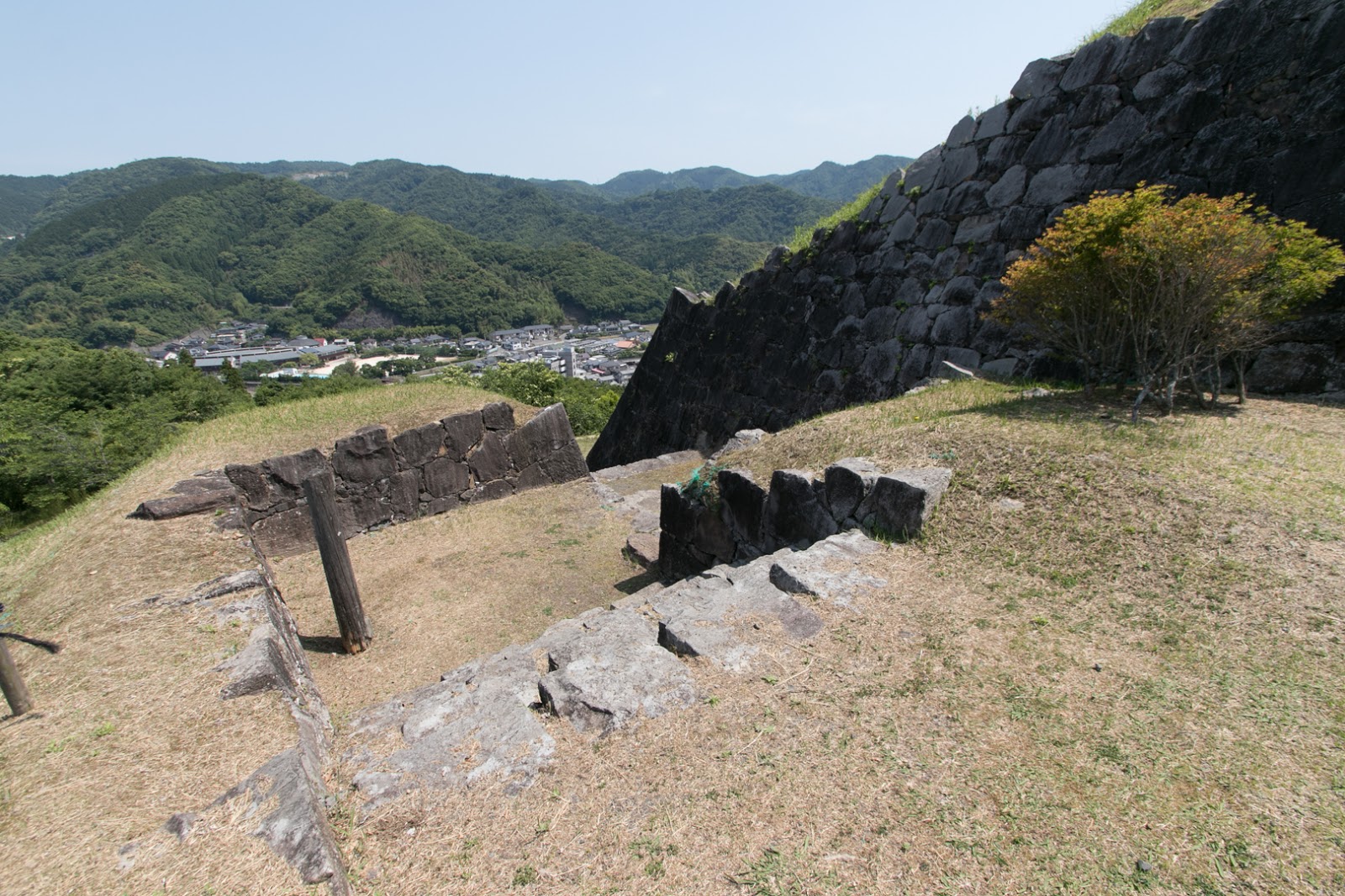 Sashiki Castle -Small masterpiece of excellent castle builder- | Ken's ...