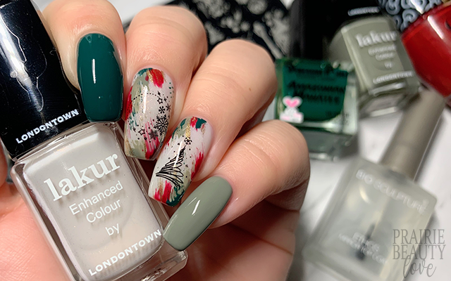 CHRISTMAS NAIL ART: Modern Abstract Christmas Nails - Prairie Beauty