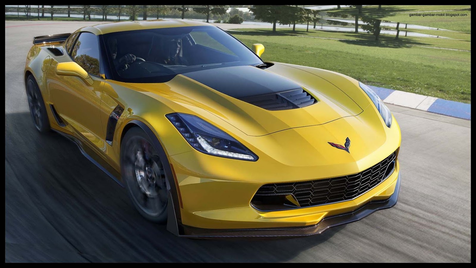 Foto Mobil Sport Dan Keistimewaan Yang Diusung Di Dalamnya - Gambar ...