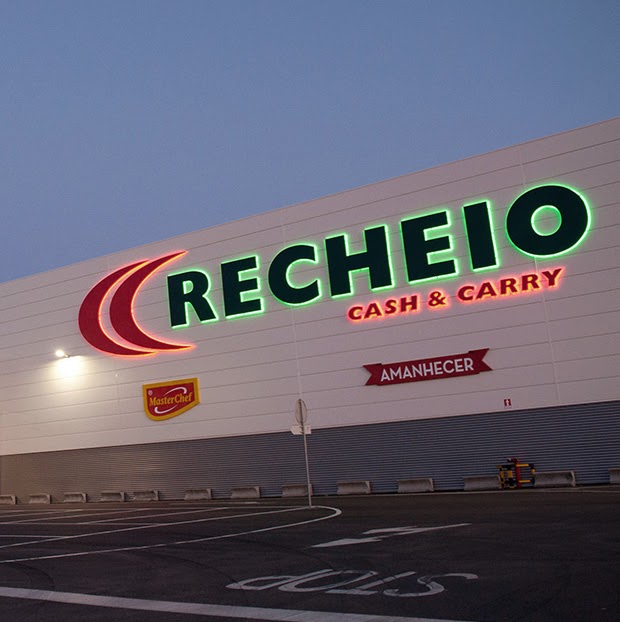 Recheio recruta em várias localidades do país