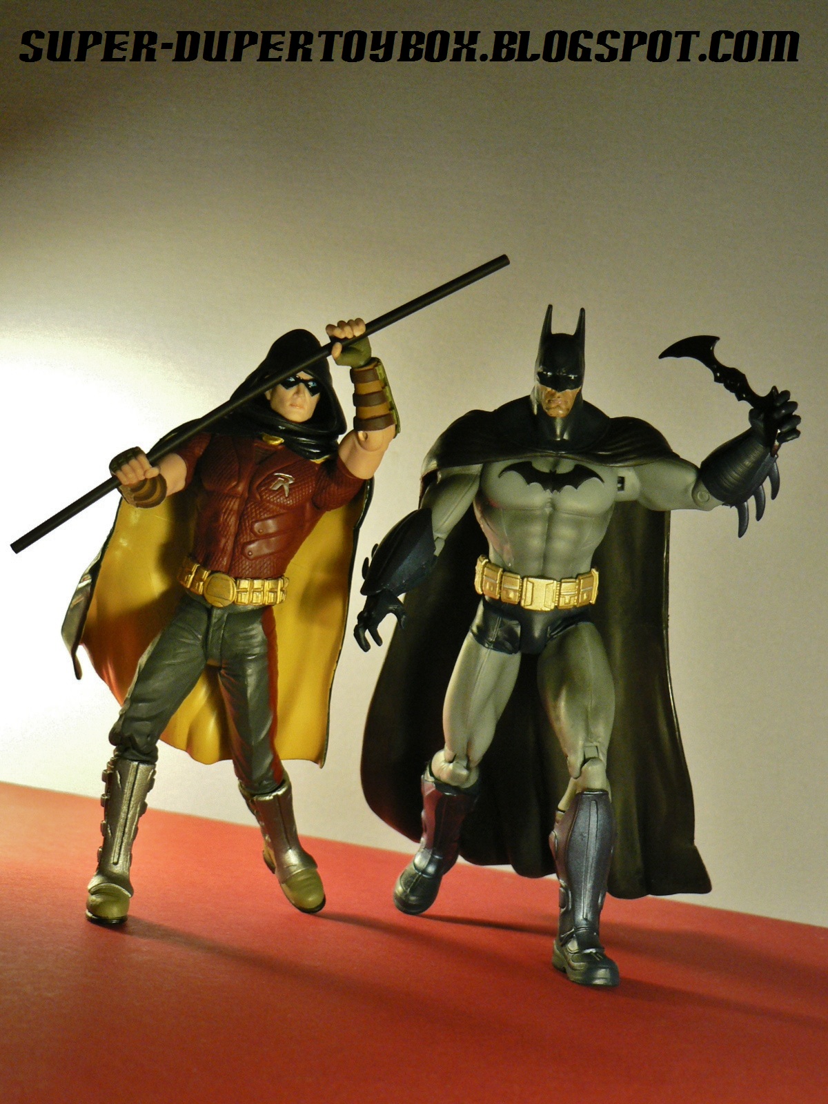 Super-DuperToyBox: DC Direct Arkham City Robin