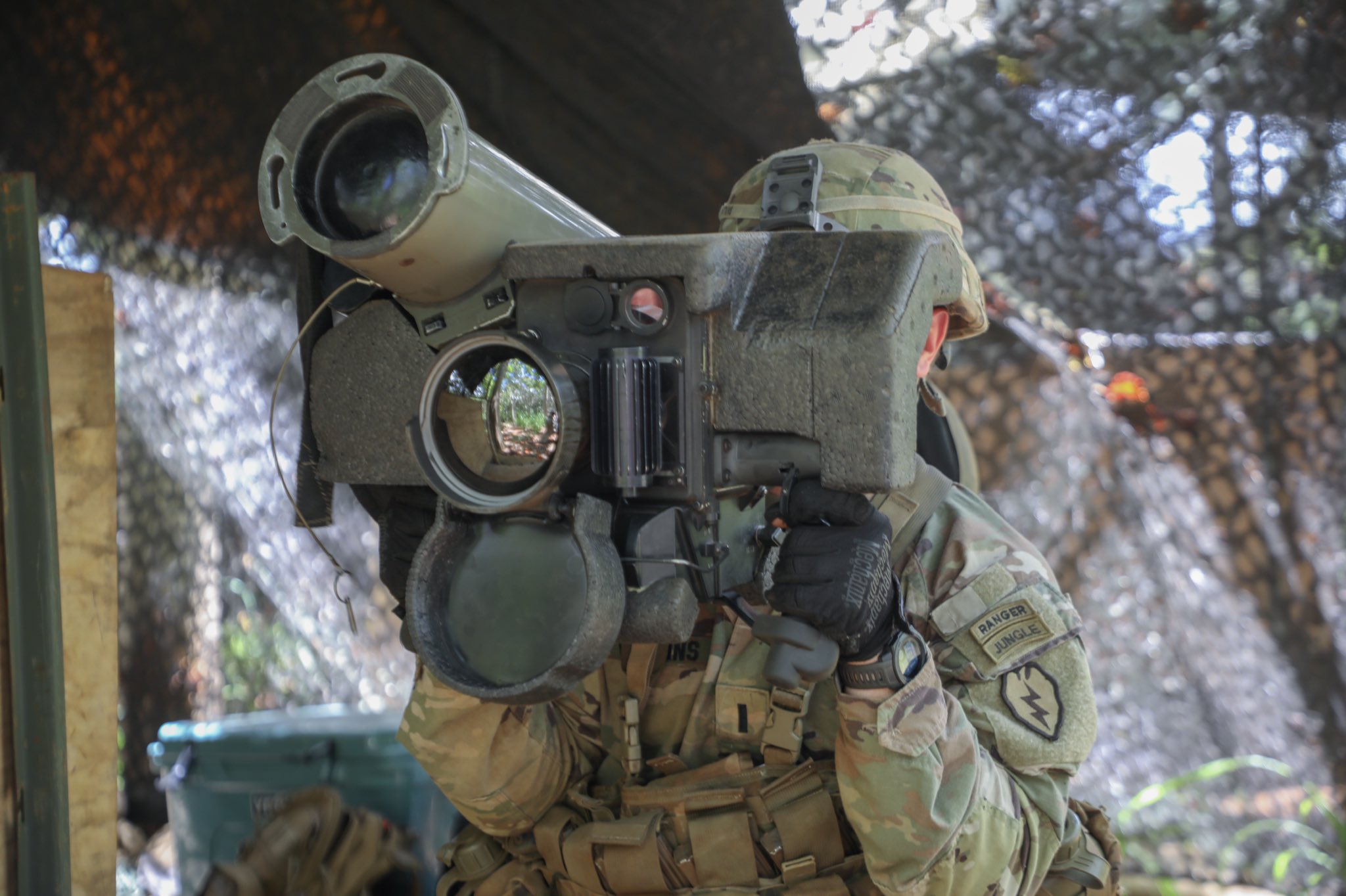 AAG_th บันทึกประจำวัน: สหรัฐฯอนุมัติการขายอาวุธปล่อยนำวิถีต่อสู้รถถัง ...