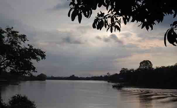 Indonesian Tourism: Muara Teweh, City of Water