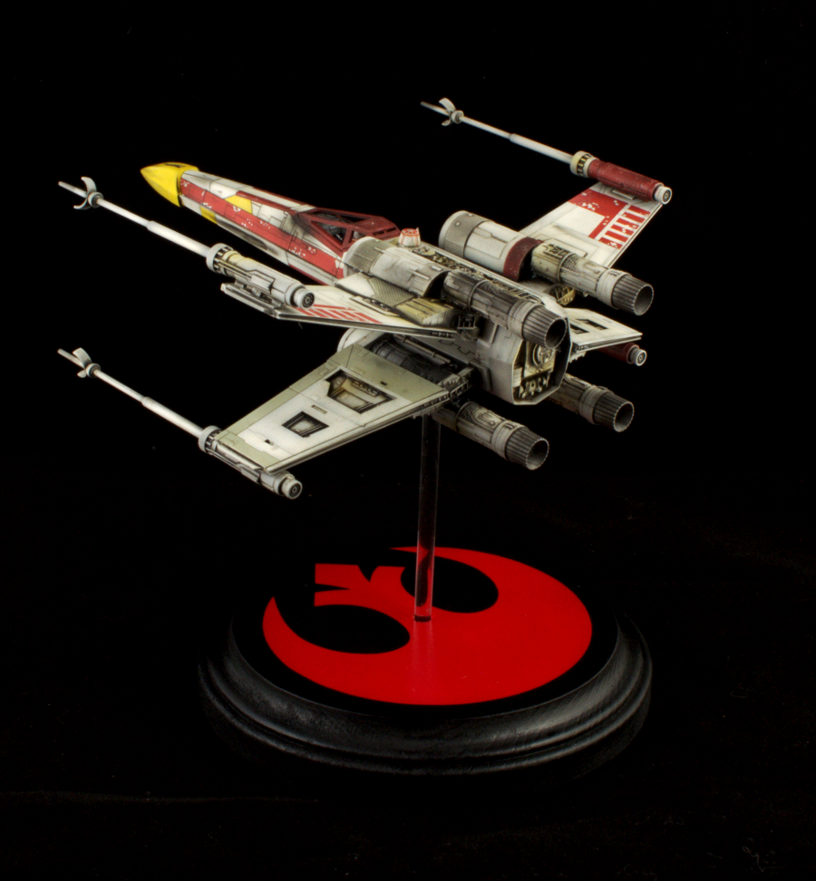 "I can hold it!" (Bandai 1/72 X-wing, Red 6) - Ready for Inspection ...