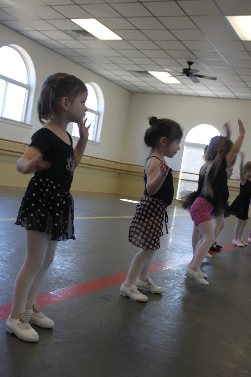 Mojoy: Gabbi's Dance class with Miss Linda Lou