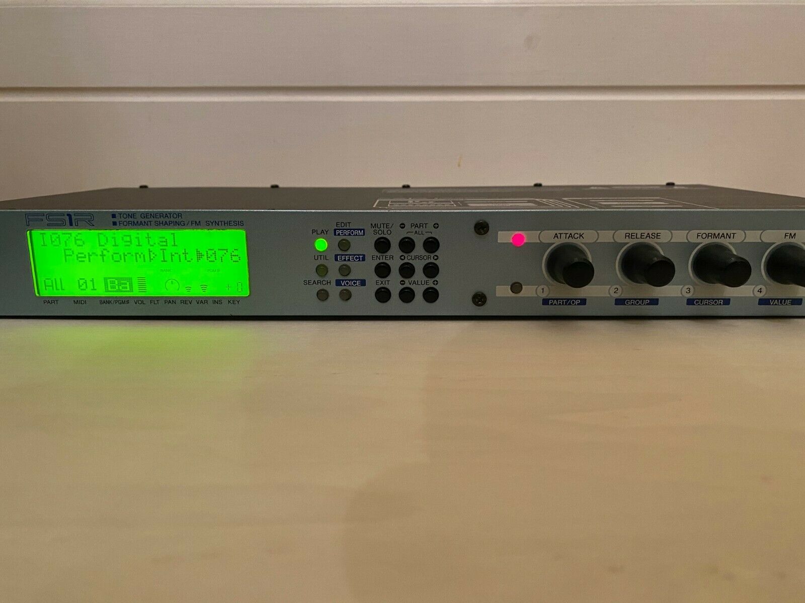 MATRIXSYNTH: Yamaha FS1R Formant FM Rack Synth SN PI01206
