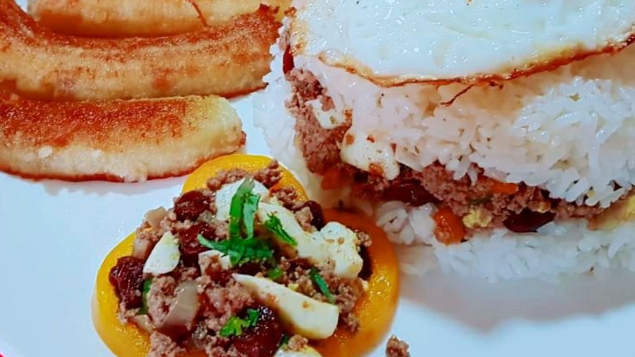 ARROZ TAPADO MONTADO Y ARROZ A LA CUBANA COMIDAS PERUANAS/2020 ...