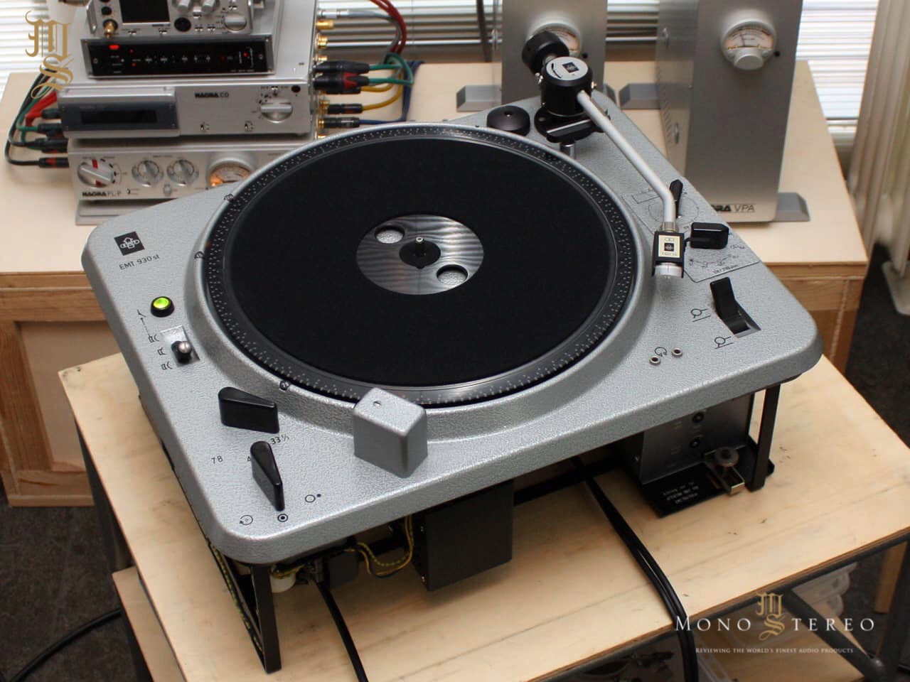 EMT 930ST TURNTANLE FROM 1978 – M & S | Ultimate High-Fidelity