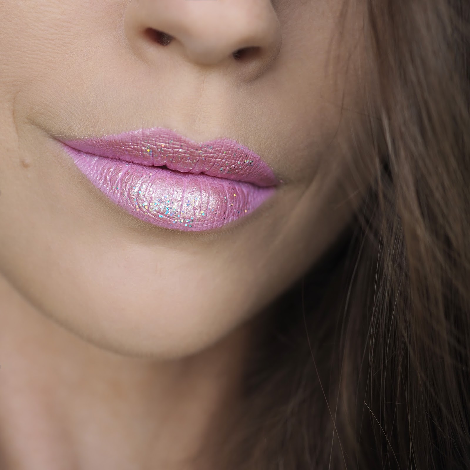 3 tipy na třpytivý festivalový makeup / Soutěž s hashtagem # ...