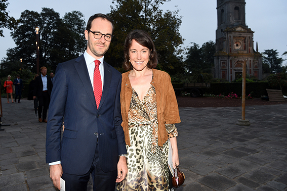 Queen Mathilde: Family: Hélène & Charles-Henri at Pairi Daiza