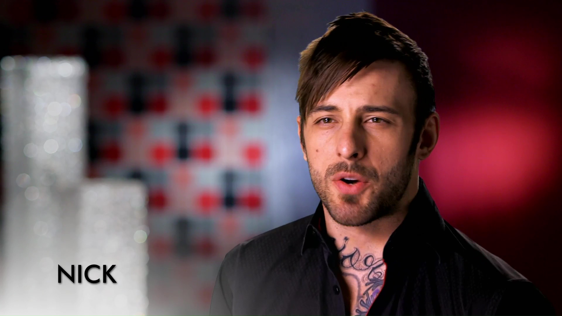 ausCAPS: Nick Hawk shirtless in Gigolos 6-05 "Monkey Business"