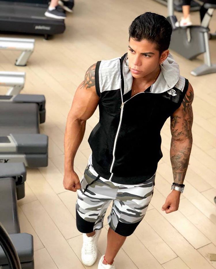 Muscle, Muscle, Muscle: Oscar Alonso 3