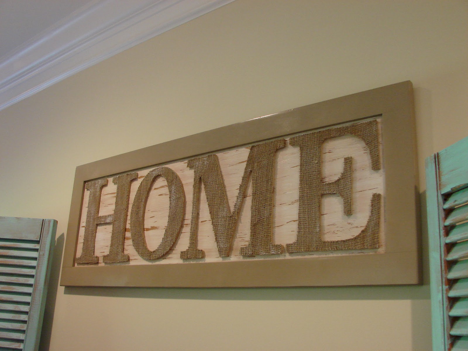 Mini modern mind: Decorative letter signs