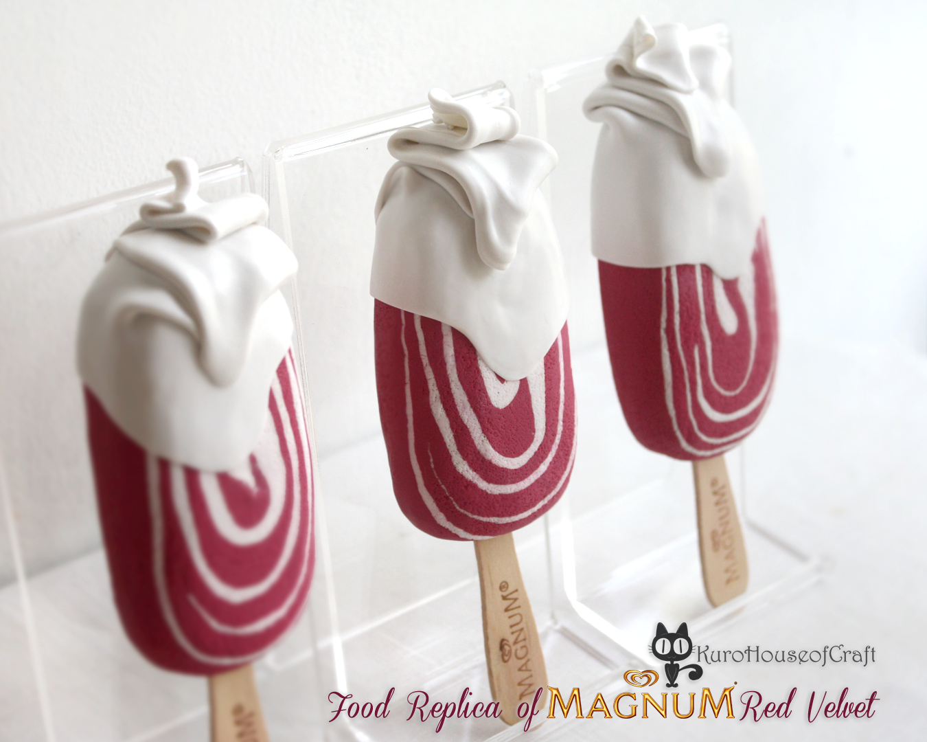 KuroHouse of Craft: Dummy Food Ice cream Magnum red velvet