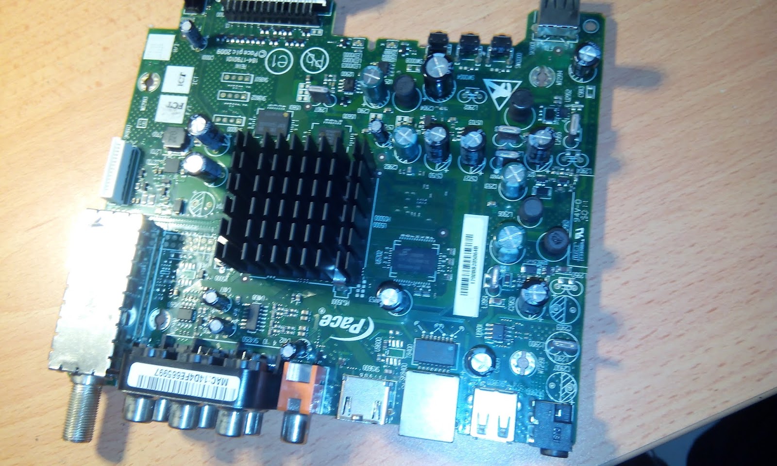 Life Begins at Forty: Astro decoder repair (Model: DS830NA)