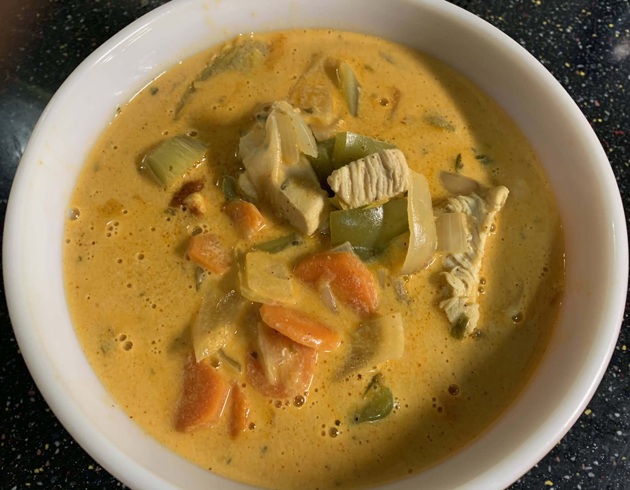 Sandra's Alaska Recipes: MAX'S RED CURRY CHICKEN