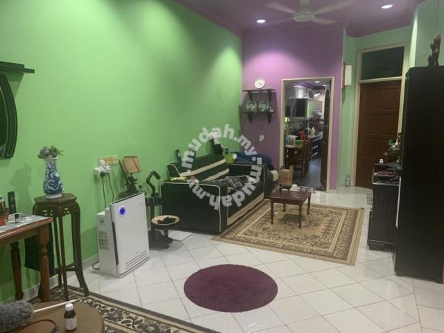 Rumah Untuk Di JUAL dan Di SEWA Area Labuan: Renovated single-storey ...